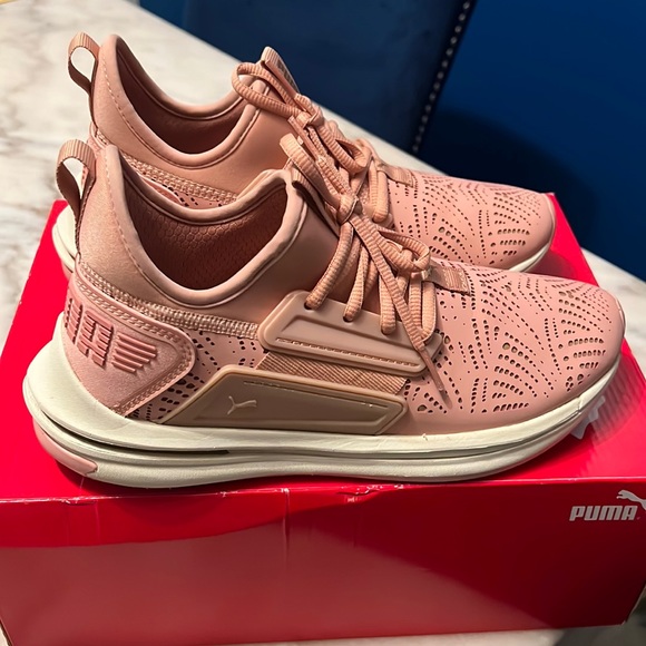 Puma | Shoes | Puma Pink Sneakers | Poshmark